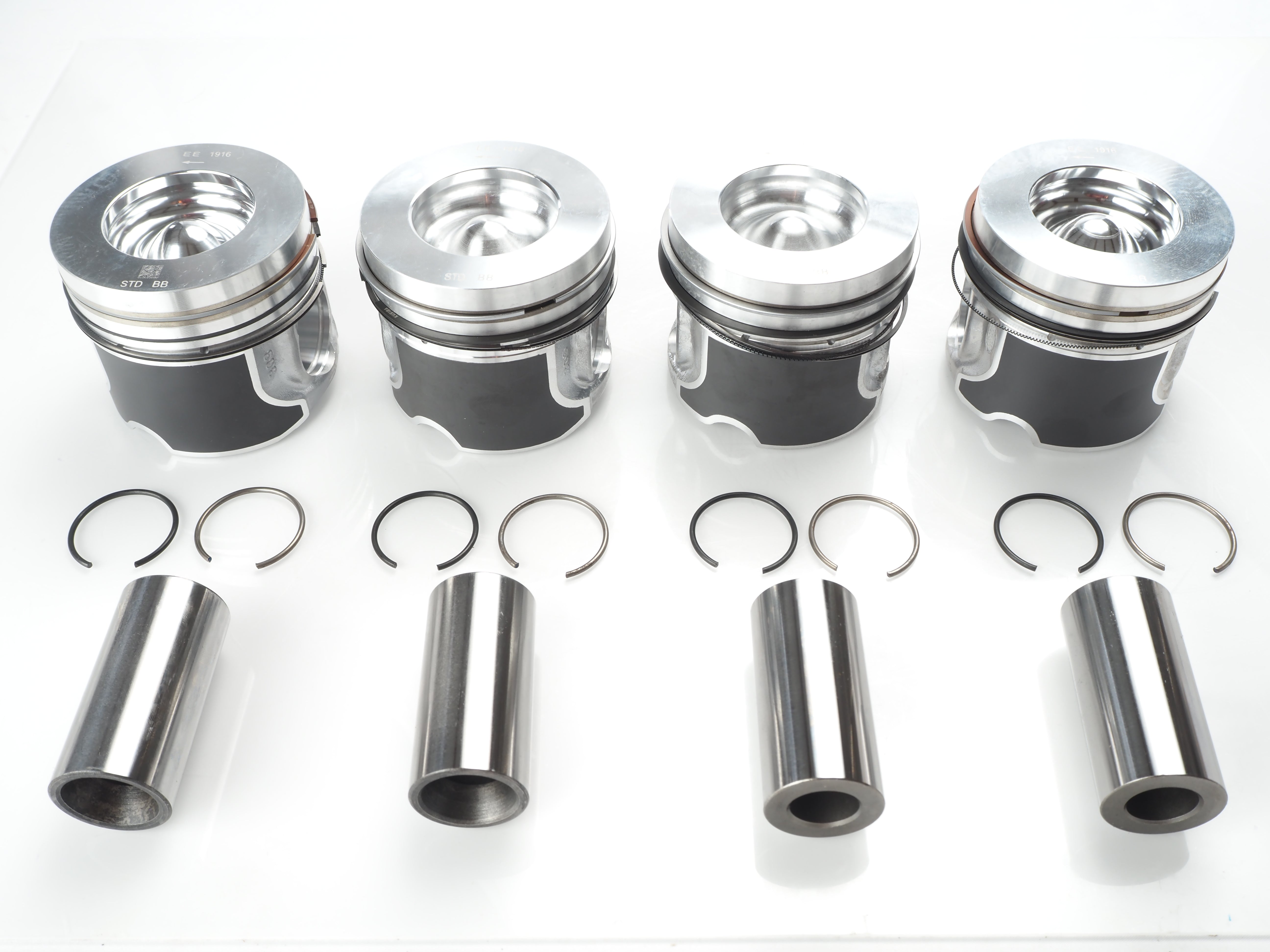 2018-2019 Land Rover Piston with Rings Set of (4) - 2.0T Diesel
